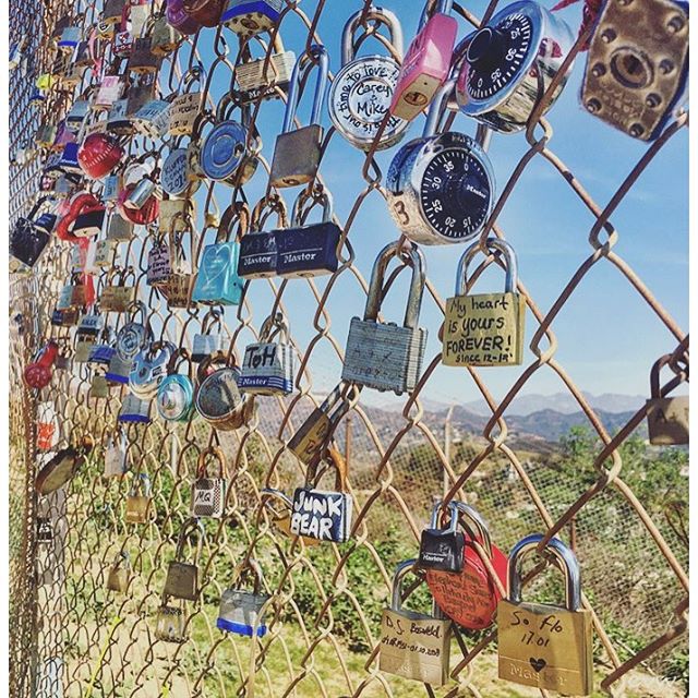 Love lock down. locks love hearts keys fence lovelocks LA ...